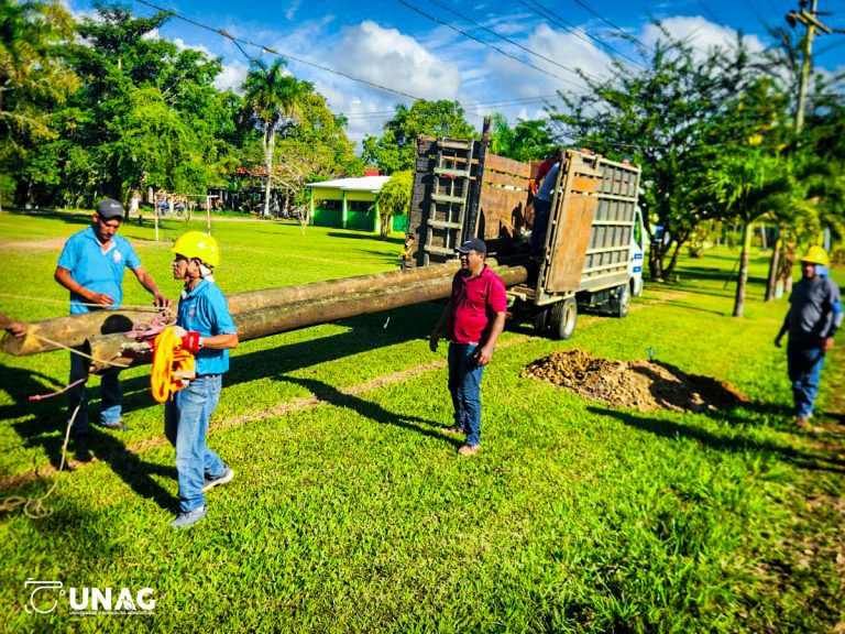 SE ILUMINARÁ LA «ADÁN RIVERA» | Blog UNAG